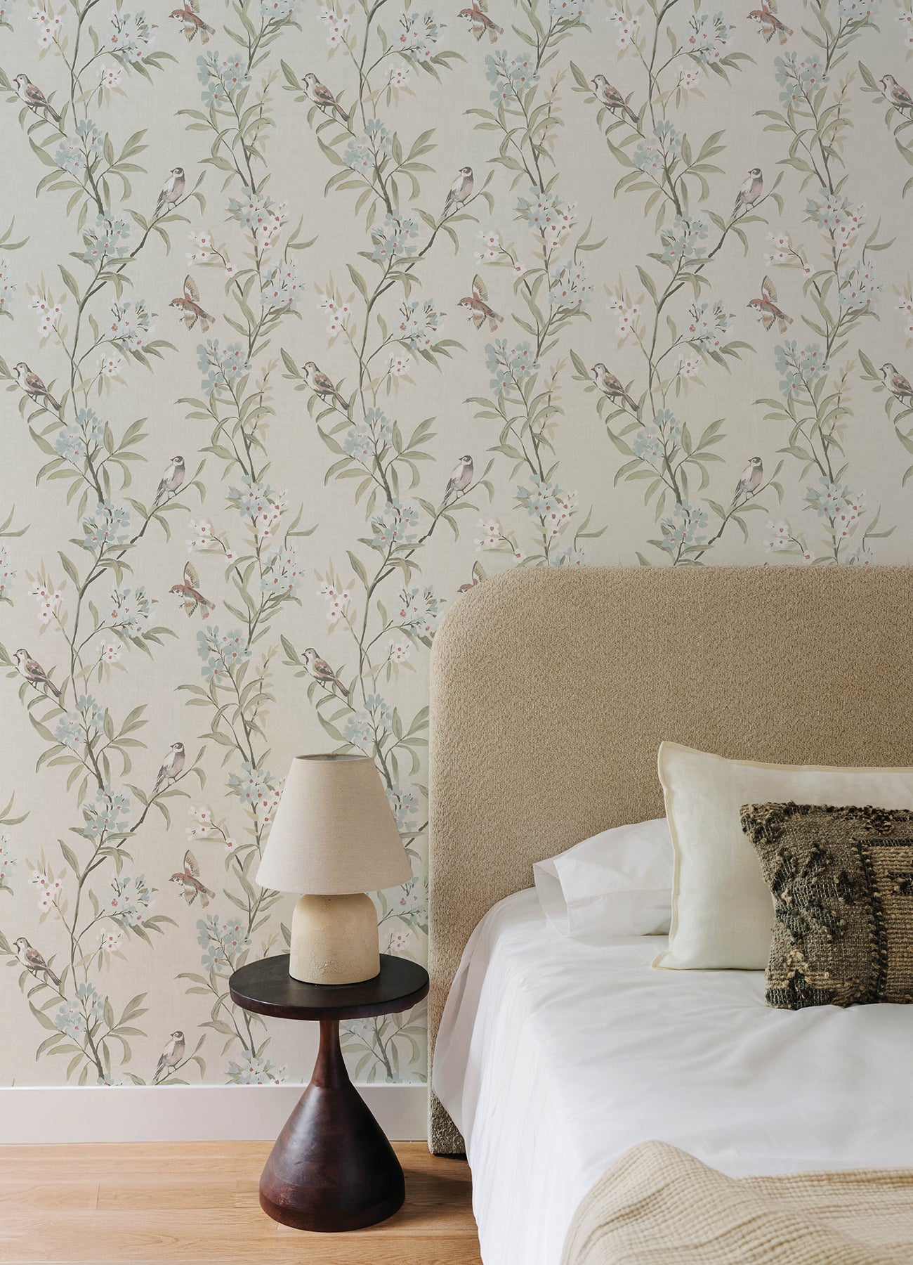 Tea Olive Beige Finch Frolic Wallpaper – It's my wall